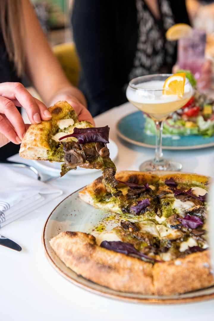 Happy Hour - Yellow Door Bistro